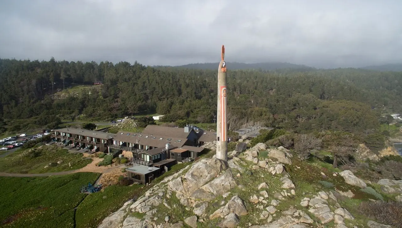 BUFANO PEACE STATUE MONUMENT - Timber Cove